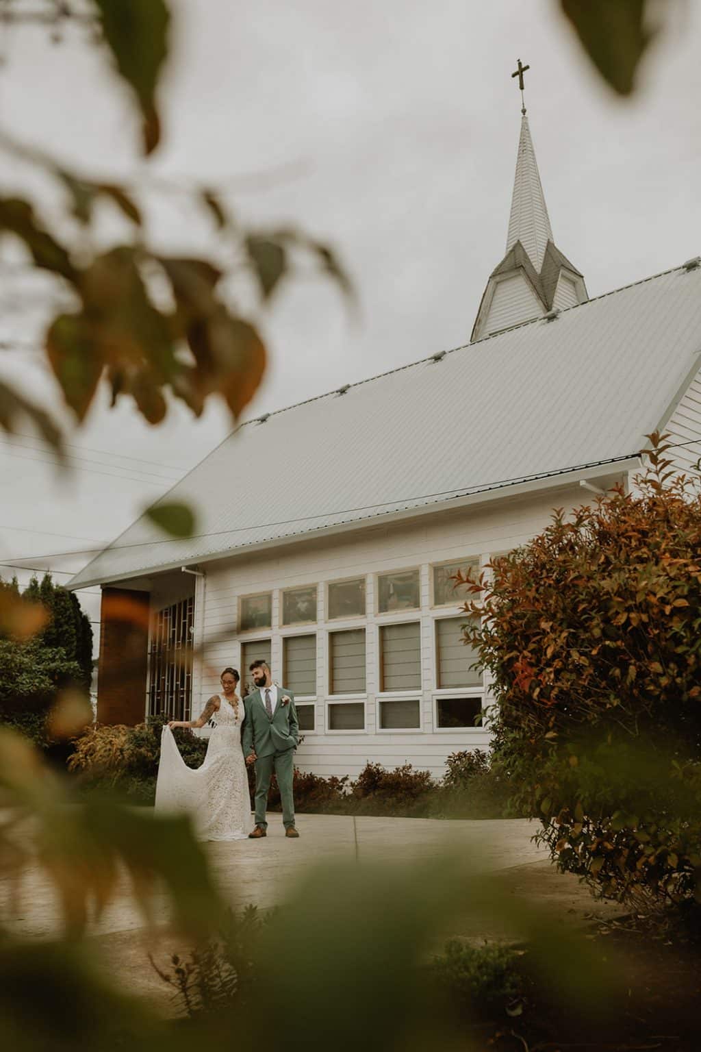 Romantic Chapel Wedding at the Hubbard Chapel near Portland, Oregon ...