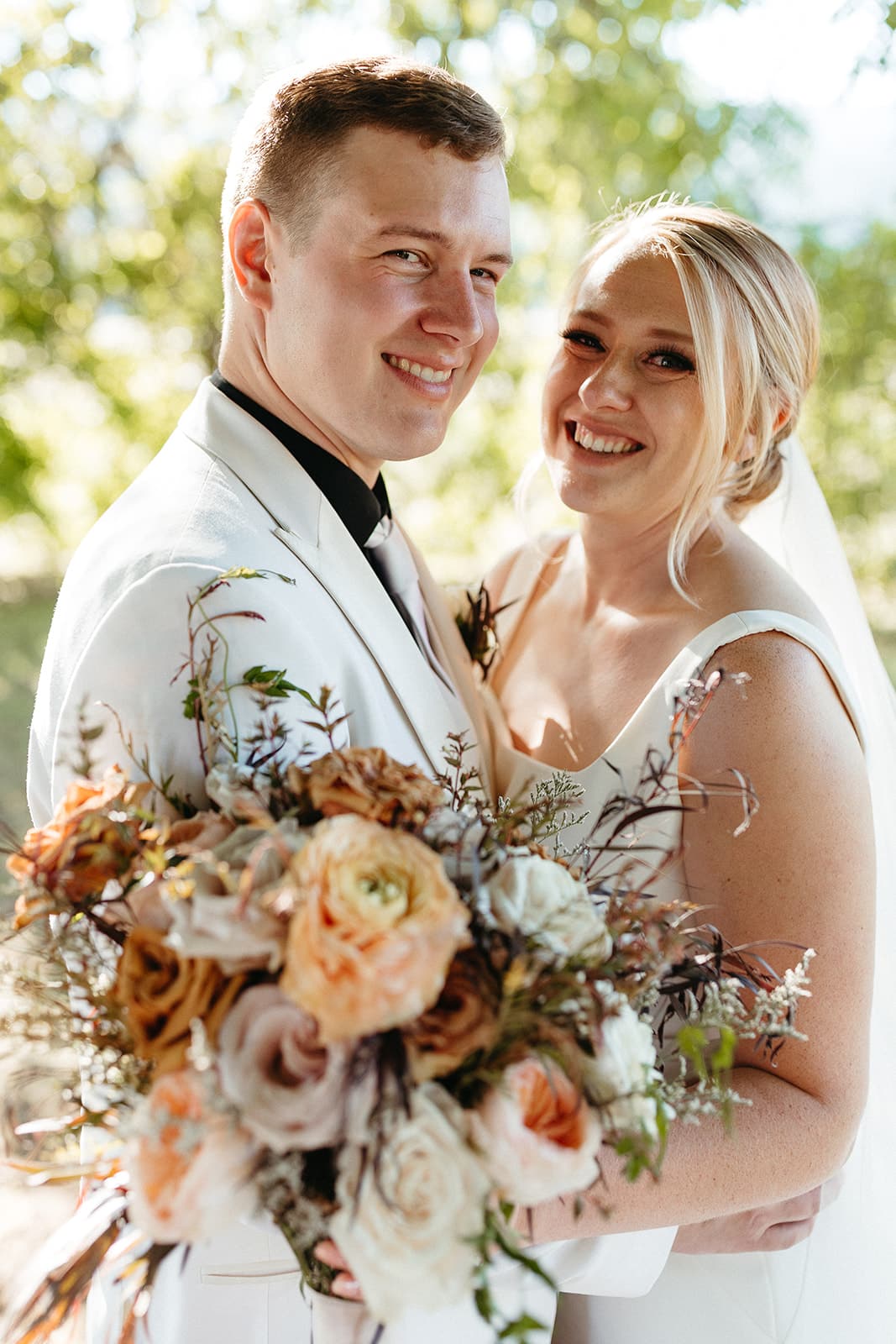 Timeless Modern Wedding in a Romantic Neutral Palette - Flowers by Alana